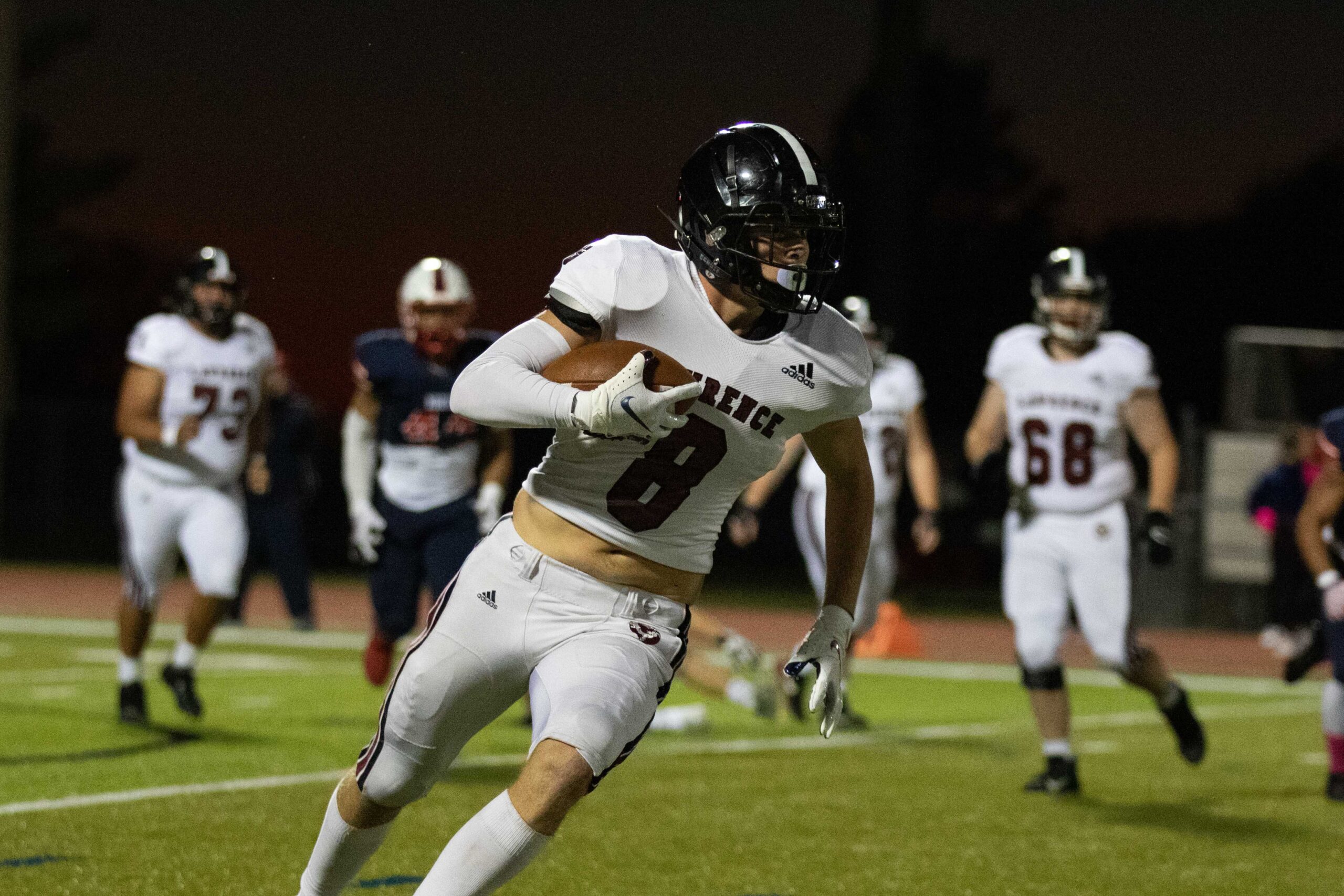 Two-way, throwback players Lance Bassett, Cole Watson a huge part of ...